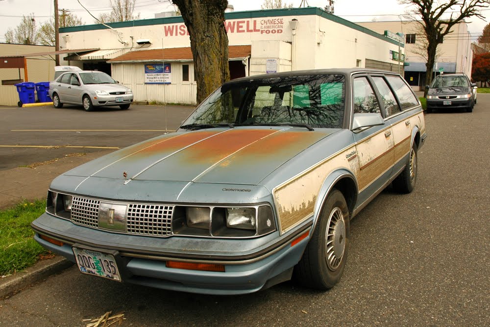 Oldsmobile Cutlass Ciera Station Wagon 3.3 V6 (162 Hp)